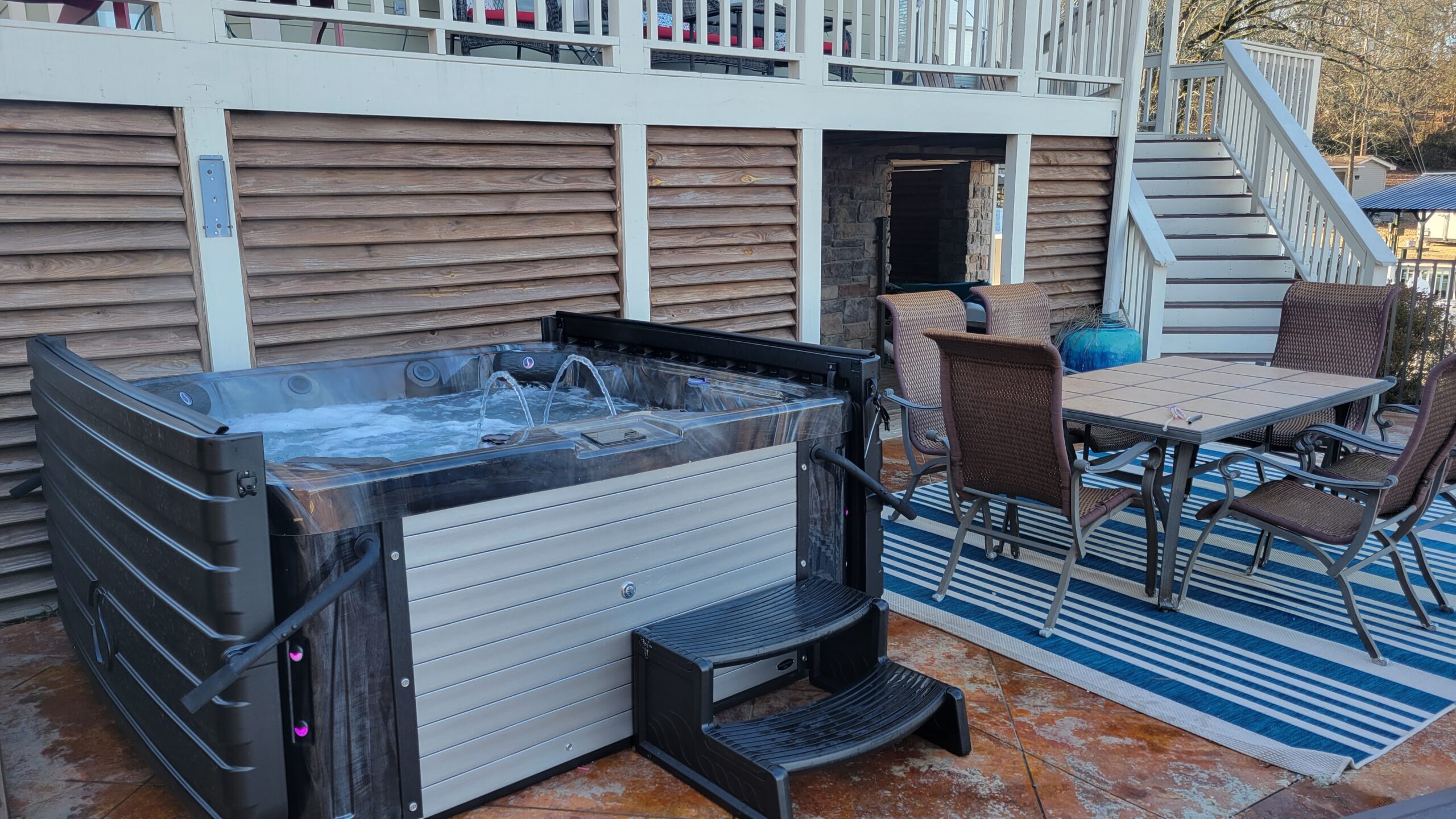 The House - Hot Springs Lake House